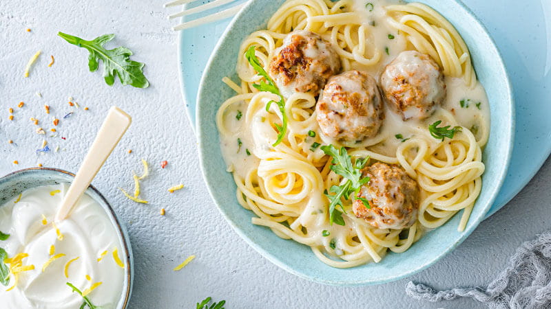 Schulessen: Anbieter für leckeres & vielfältiges Essen